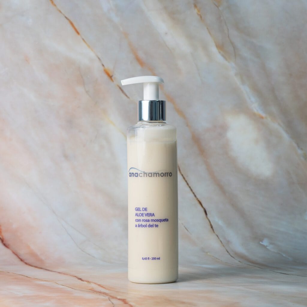 Gel de Aloe Vera, Rosa Mosqueta y Árbol del Té - Ana Chamorro Cosmética